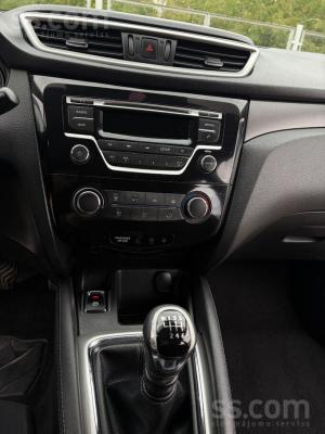 Pelēks Nissan Qashqai 2014 Daugavpils, ar dzinēja tilpumu 1.50 L un nobraukumu 228 tūkst. km par 6600 €, foto 11 vietnē AUTOMOTO.COM.LV