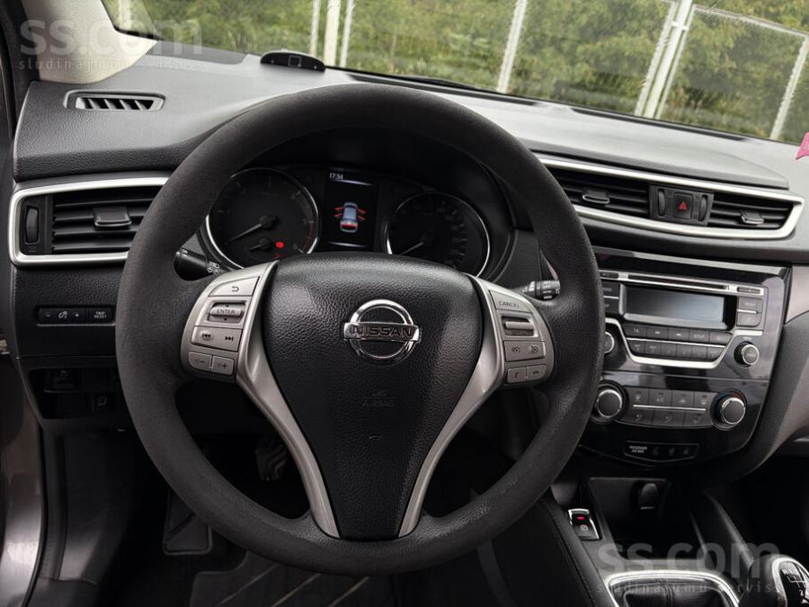 Pelēks Nissan Qashqai 2014 Daugavpils, ar dzinēja tilpumu 1.50 L un nobraukumu 228 tūkst. km par 6600 €, foto 8 vietnē AUTOMOTO.COM.LV