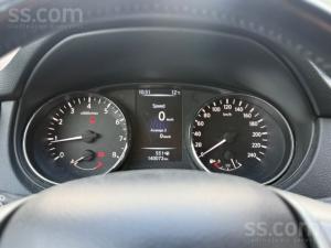 Grey Nissan Qashqai 2014 in Riga, with an engine capacity of 1.20 L and mileage of 140 thousand km for 6850 €, photo 8 on AUTOMOTO.COM.LV