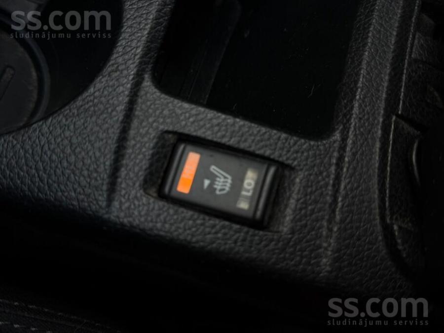 Grey Nissan Qashqai 2014 in Riga, with an engine capacity of 1.20 L and mileage of 140 thousand km for 6850 €, photo 14 on AUTOMOTO.COM.LV