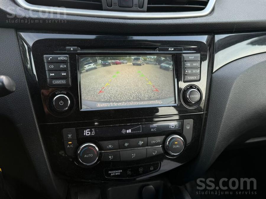 Grey Nissan Qashqai 2014 in Riga, with an engine capacity of 1.20 L and mileage of 140 thousand km for 6850 €, photo 16 on AUTOMOTO.COM.LV
