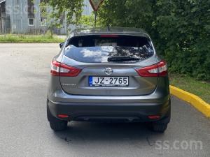 Grey Nissan Qashqai 2015 in Riga, with an engine capacity of 1.20 L and mileage of 0 thousand km for 8999 €, photo 4 on AUTOMOTO.COM.LV
