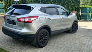 Pelēks Nissan Qashqai 2015 Viļņa, ar dzinēja tilpumu 1.60 L un nobraukumu 169 tūkst. km par 8850 €, foto 6 vietnē AUTOMOTO.COM.LV