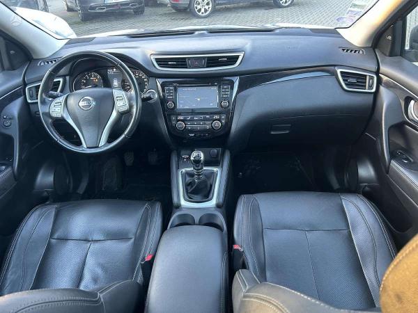 Pelēks Nissan Qashqai 2015 Tauragė, ar dzinēja tilpumu 1.20 L un nobraukumu 129 tūkst. km par 8000 €, foto 8 vietnē AUTOMOTO.COM.LV