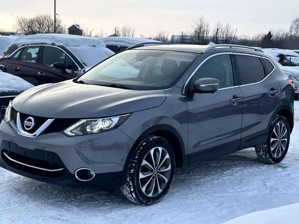 Pelēks Nissan Qashqai 2015 Kretinga, ar dzinēja tilpumu 1.20 L un nobraukumu 150 tūkst. km par 7450 €, foto 5 vietnē AUTOMOTO.COM.LV