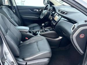 Pelēks Nissan Qashqai 2015 Kretinga, ar dzinēja tilpumu 1.20 L un nobraukumu 150 tūkst. km par 7450 €, foto 13 vietnē AUTOMOTO.COM.LV