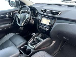 Pelēks Nissan Qashqai 2015 Kretinga, ar dzinēja tilpumu 1.20 L un nobraukumu 150 tūkst. km par 7450 €, foto 14 vietnē AUTOMOTO.COM.LV