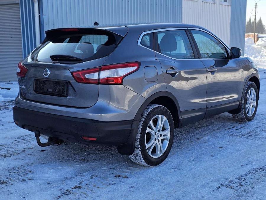 Pelēks Nissan Qashqai 2015 Rokiškis, ar dzinēja tilpumu 1.20 L un nobraukumu 140 tūkst. km par 6250 €, foto 14 vietnē AUTOMOTO.COM.LV