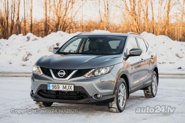 Grey Nissan Qashqai 2015 in Tallinn, with an engine capacity of 1.20 L and mileage of 165 thousand km for 8990 €, photo 3 on AUTOMOTO.COM.LV