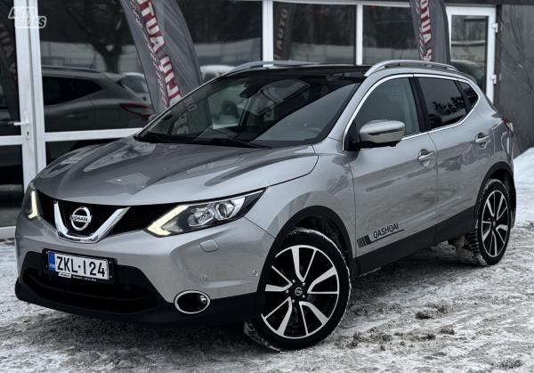 Grey Nissan Qashqai 2015 in Radviliskis, with an engine capacity of 1.20 L and mileage of 150 thousand km for 9950 €, photo 1 on AUTOMOTO.COM.LV