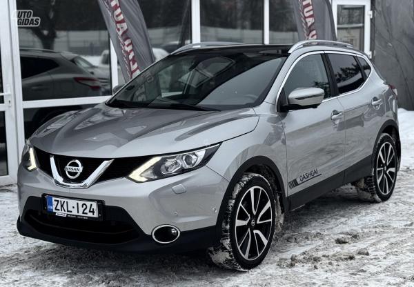 Grey Nissan Qashqai 2015 in Radviliskis, with an engine capacity of 1.20 L and mileage of 150 thousand km for 9950 €, photo 5 on AUTOMOTO.COM.LV