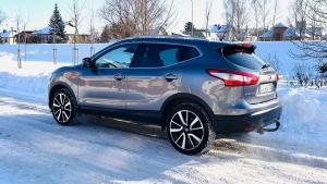 Pelēks Nissan Qashqai 2015 Panevēža, ar dzinēja tilpumu 1.60 L un nobraukumu 228 tūkst. km par 8400 €, foto 4 vietnē AUTOMOTO.COM.LV