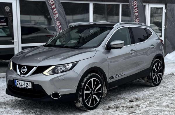 Grey Nissan Qashqai 2015 in Radviliskis, with an engine capacity of 1.20 L and mileage of 150 thousand km for 9950 €, photo 3 on AUTOMOTO.COM.LV