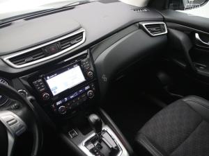 Pelēks Nissan Qashqai 2015 Viļņa, ar dzinēja tilpumu 1.20 L un nobraukumu 166 tūkst. km par 10899 €, foto 21 vietnē AUTOMOTO.COM.LV