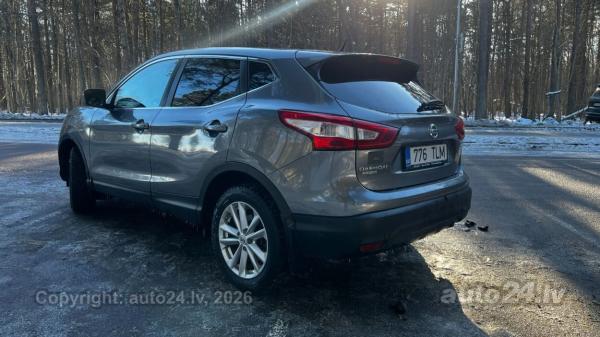 Pelēks Nissan Qashqai 2015 Tallina, ar dzinēja tilpumu 1.60 L un nobraukumu 128 tūkst. km par 11500 €, foto 6 vietnē AUTOMOTO.COM.LV