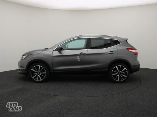 Grey Nissan Qashqai 2015 in Vilnius, with an engine capacity of 1.20 L and mileage of 146 thousand km for 10399 €, photo 6 on AUTOMOTO.COM.LV