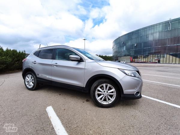 Pelēks Nissan Qashqai 2015 Šauļi, ar dzinēja tilpumu 1.20 L un nobraukumu 137 tūkst. km par 7900 €, foto 3 vietnē AUTOMOTO.COM.LV