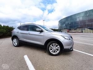 Pelēks Nissan Qashqai 2015 Šauļi, ar dzinēja tilpumu 1.20 L un nobraukumu 137 tūkst. km par 7900 €, foto 4 vietnē AUTOMOTO.COM.LV