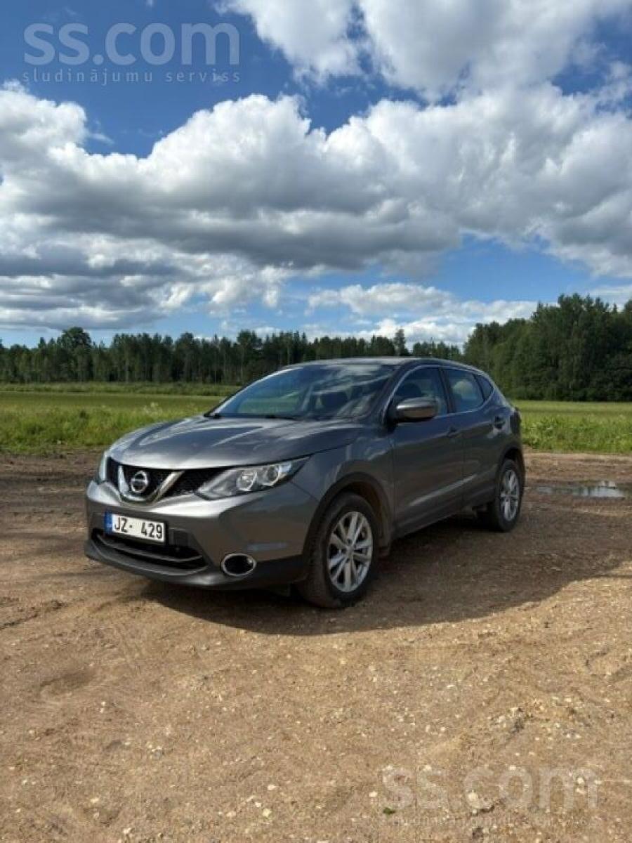 Grey Nissan Qashqai 2015 in Riga, with an engine capacity of 1.50 L and mileage of 98 thousand km for 8000 €, photo 1 on AUTOMOTO.COM.LV