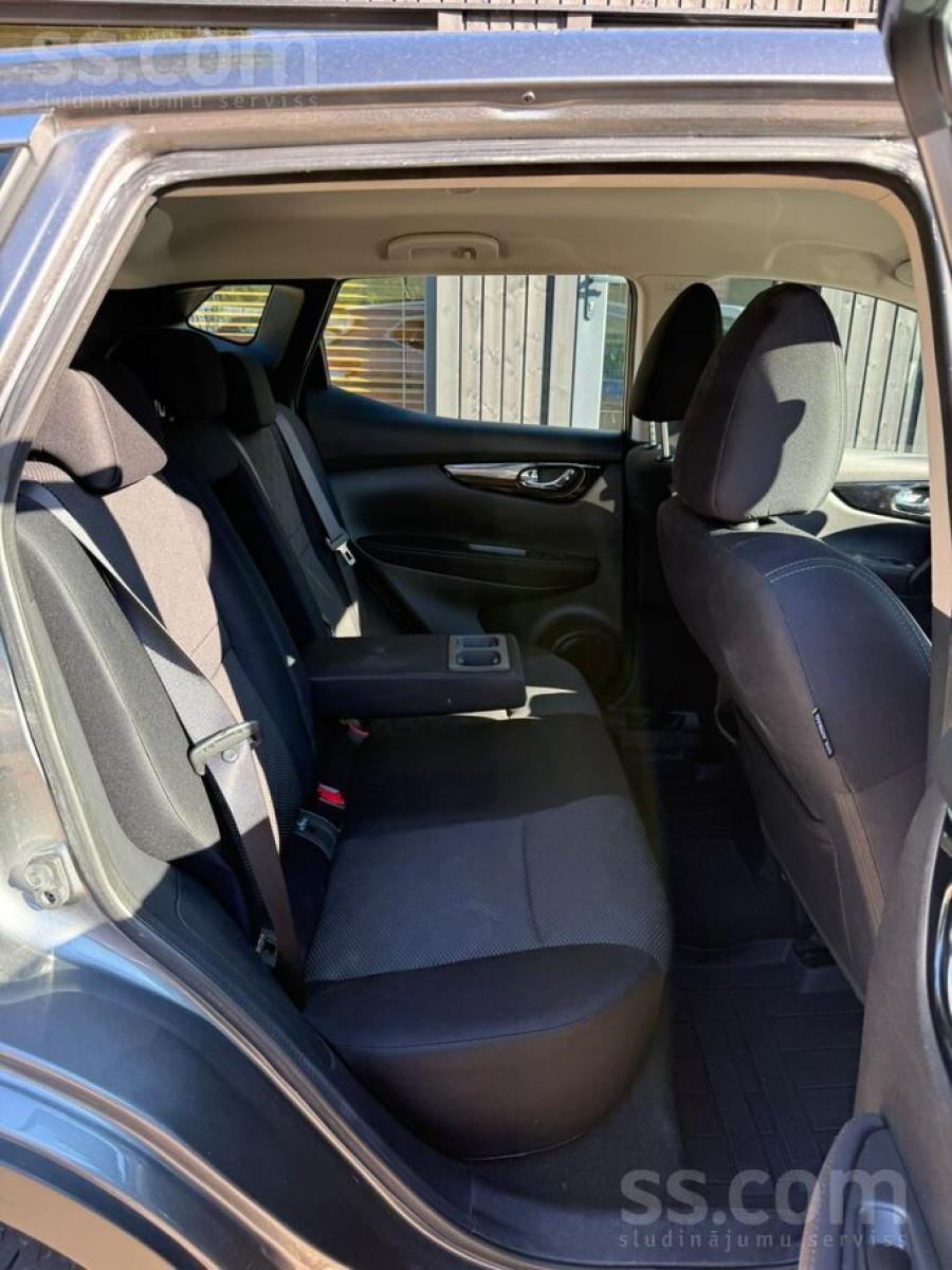 Pelēks Nissan Qashqai 2015 Rīga, ar dzinēja tilpumu 1.20 L un nobraukumu 65 tūkst. km par 6800 €, foto 18 vietnē AUTOMOTO.COM.LV