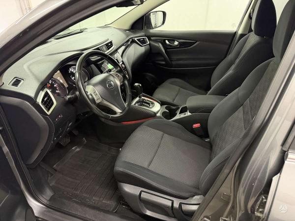 Pelēks Nissan Qashqai 2015 Kauņa, ar dzinēja tilpumu 1.60 L un nobraukumu 254 tūkst. km par 6300 €, foto 8 vietnē AUTOMOTO.COM.LV
