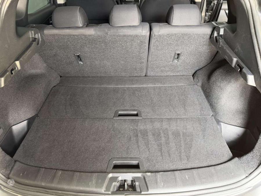Pelēks Nissan Qashqai 2015 Kauņa, ar dzinēja tilpumu 1.60 L un nobraukumu 254 tūkst. km par 6300 €, foto 21 vietnē AUTOMOTO.COM.LV