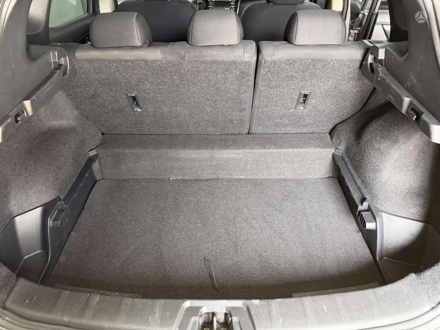 Pelēks Nissan Qashqai 2015 Kauņa, ar dzinēja tilpumu 1.60 L un nobraukumu 254 tūkst. km par 6300 €, foto 22 vietnē AUTOMOTO.COM.LV