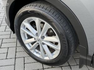 Grey Nissan Qashqai 2015 in Kaunas, with an engine capacity of 1.60 L and mileage of 254 thousand km for 6300 €, photo 43 on AUTOMOTO.COM.LV