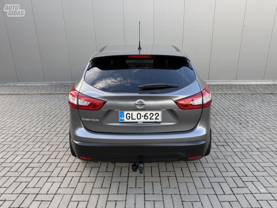 Grey Nissan Qashqai 2015 in Kaunas, with an engine capacity of 1.60 L and mileage of 254 thousand km for 6300 €, photo 7 on AUTOMOTO.COM.LV