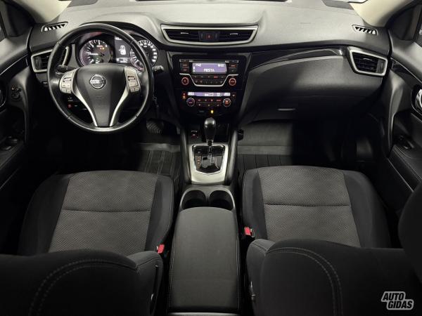 Grey Nissan Qashqai 2015 in Kaunas, with an engine capacity of 1.60 L and mileage of 254 thousand km for 6300 €, photo 8 on AUTOMOTO.COM.LV