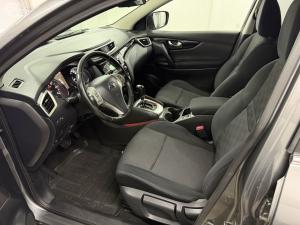 Grey Nissan Qashqai 2015 in Kaunas, with an engine capacity of 1.60 L and mileage of 254 thousand km for 6300 €, photo 11 on AUTOMOTO.COM.LV