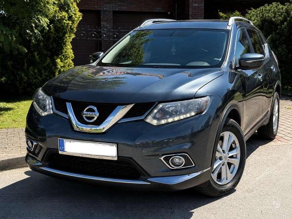 Pelēks Nissan Qashqai 2015 Klaipėda, ar dzinēja tilpumu 2.49 L un nobraukumu 154 tūkst. km par 8500 €, foto 2 vietnē AUTOMOTO.COM.LV