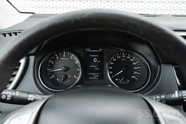 Pelēks Nissan Qashqai 2015 Rīga, ar dzinēja tilpumu 1.20 L un nobraukumu 137 tūkst. km par 5900 €, foto 10 vietnē AUTOMOTO.COM.LV