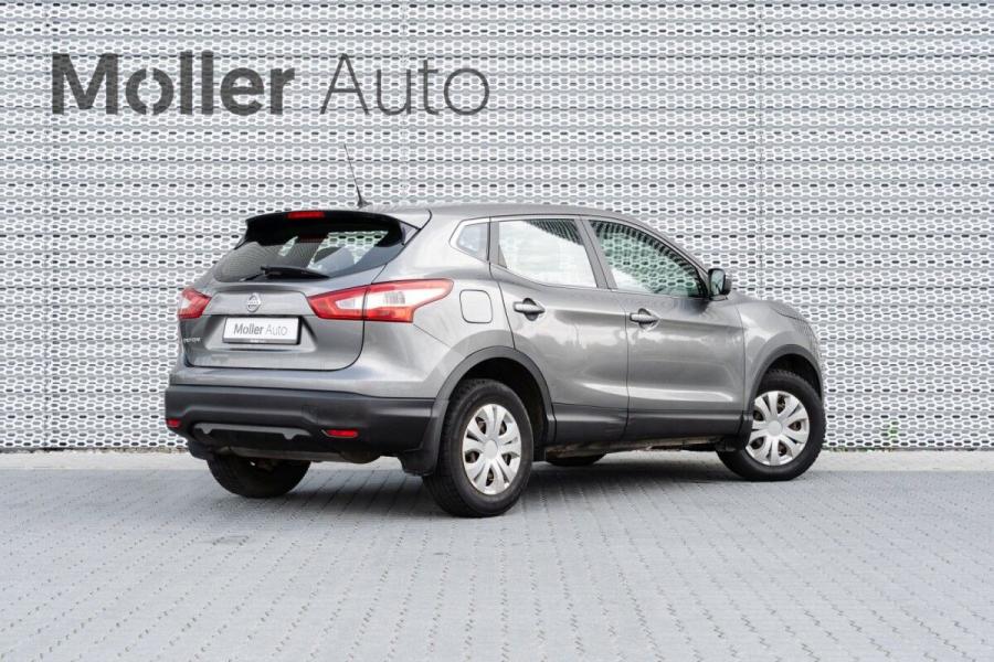 Grey Nissan Qashqai 2015 in Marupe, with an engine capacity of 1.20 L and mileage of 137 thousand km for 5650 €, photo 5 on AUTOMOTO.COM.LV