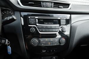 Grey Nissan Qashqai 2015 in Marupe, with an engine capacity of 1.20 L and mileage of 137 thousand km for 5650 €, photo 14 on AUTOMOTO.COM.LV