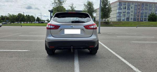 Pelēks Nissan Qashqai 2015 Šauļi, ar dzinēja tilpumu 1.20 L un nobraukumu 97 tūkst. km par 8800 €, foto 5 vietnē AUTOMOTO.COM.LV