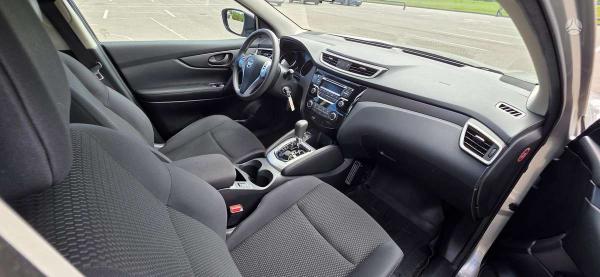 Pelēks Nissan Qashqai 2015 Šauļi, ar dzinēja tilpumu 1.20 L un nobraukumu 97 tūkst. km par 8800 €, foto 9 vietnē AUTOMOTO.COM.LV