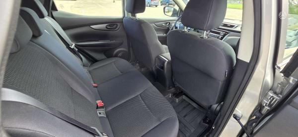 Pelēks Nissan Qashqai 2015 Šauļi, ar dzinēja tilpumu 1.20 L un nobraukumu 97 tūkst. km par 8800 €, foto 10 vietnē AUTOMOTO.COM.LV