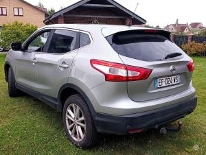 Grey Nissan Qashqai 2015 in Alytus, with an engine capacity of 1.46 L and mileage of 220 thousand km for 6600 €, photo 6 on AUTOMOTO.COM.LV