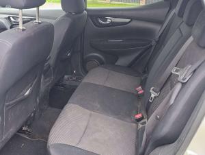Grey Nissan Qashqai 2015 in Alytus, with an engine capacity of 1.46 L and mileage of 220 thousand km for 6600 €, photo 7 on AUTOMOTO.COM.LV