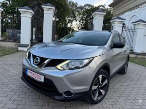 Pelēks Nissan Qashqai 2015 Viļņa, ar dzinēja tilpumu 1.50 L un nobraukumu 165 tūkst. km par 8250 €, foto 1 vietnē AUTOMOTO.COM.LV