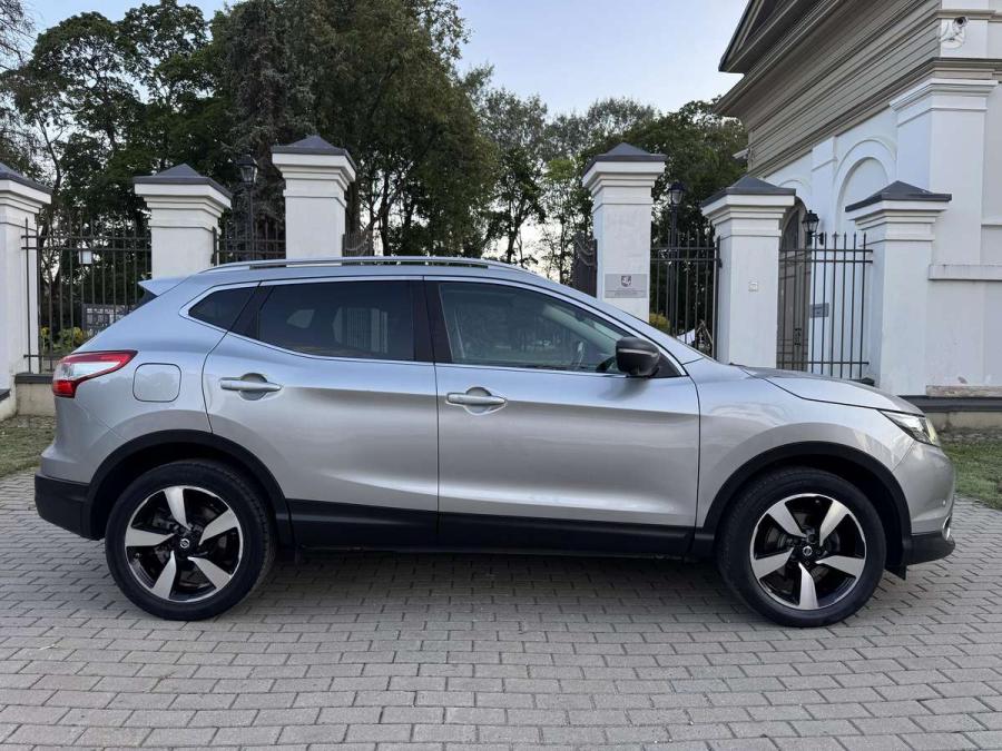 Pelēks Nissan Qashqai 2015 Viļņa, ar dzinēja tilpumu 1.50 L un nobraukumu 165 tūkst. km par 8250 €, foto 6 vietnē AUTOMOTO.COM.LV