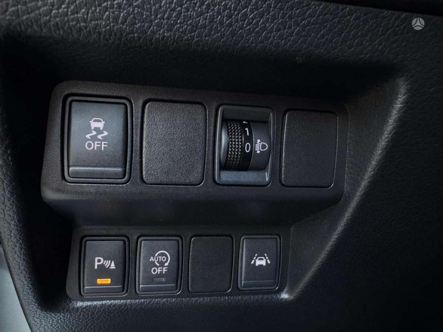 Pelēks Nissan Qashqai 2015 Viļņa, ar dzinēja tilpumu 1.50 L un nobraukumu 165 tūkst. km par 8250 €, foto 15 vietnē AUTOMOTO.COM.LV