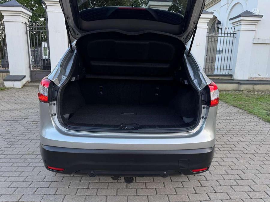 Pelēks Nissan Qashqai 2015 Viļņa, ar dzinēja tilpumu 1.50 L un nobraukumu 165 tūkst. km par 8250 €, foto 37 vietnē AUTOMOTO.COM.LV