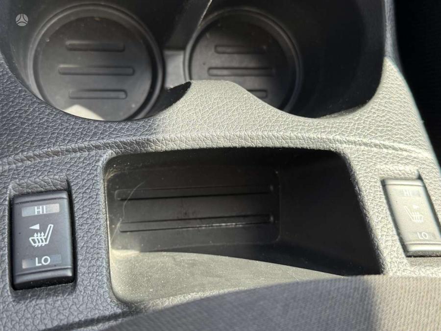 Grey Nissan Qashqai 2015 in Kaunas, with an engine capacity of 1.60 L and mileage of 140 thousand km for 9500 €, photo 20 on AUTOMOTO.COM.LV