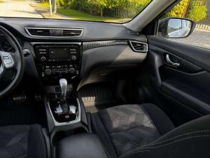 Pelēks Nissan Qashqai 2015 Klaipėda, ar dzinēja tilpumu 2.50 L un nobraukumu 154 tūkst. km par 8450 €, foto 7 vietnē AUTOMOTO.COM.LV