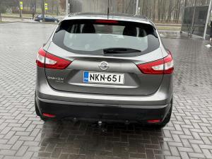 Grey Nissan Qashqai 2016 in Kaunas, with an engine capacity of 1.20 L and mileage of 60 thousand km for 9448 €, photo 5 on AUTOMOTO.COM.LV