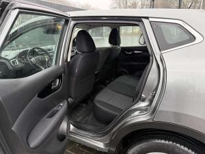 Grey Nissan Qashqai 2016 in Kaunas, with an engine capacity of 1.20 L and mileage of 60 thousand km for 9448 €, photo 15 on AUTOMOTO.COM.LV
