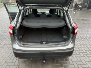 Grey Nissan Qashqai 2016 in Kaunas, with an engine capacity of 1.20 L and mileage of 60 thousand km for 9448 €, photo 18 on AUTOMOTO.COM.LV