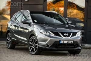 Grey Nissan Qashqai 2016 in Jelgava, with an engine capacity of 1.60 L and mileage of 237 thousand km for 11290 €, photo 4 on AUTOMOTO.COM.LV